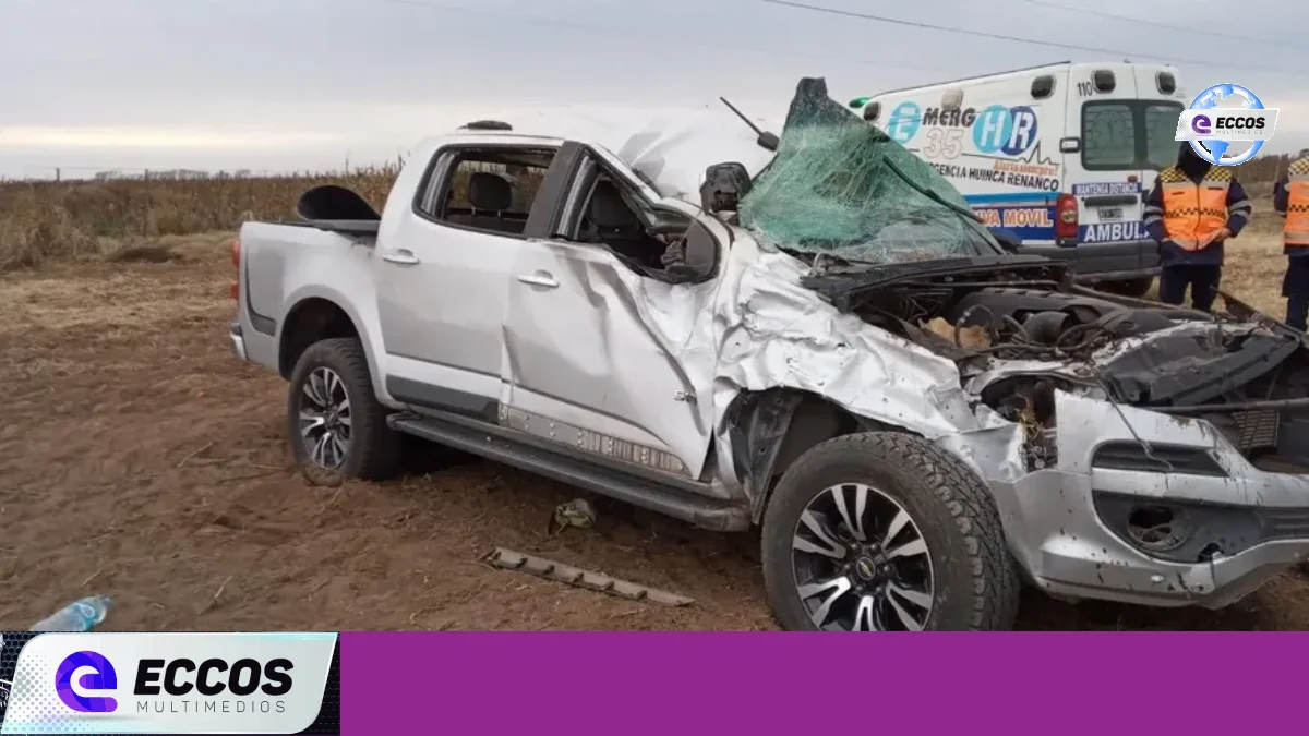 Accidente En Ruta Nacional 35 Camioneta Vuelca Dejando A Dos Personas